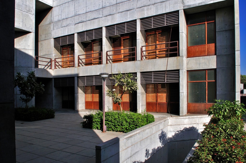 New Campus Indian Institute of Ahmedabad by Architect Bimal Patel