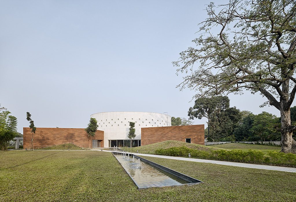 Bihar Museum at Patna, by Maki and Associates with Opolis Architects