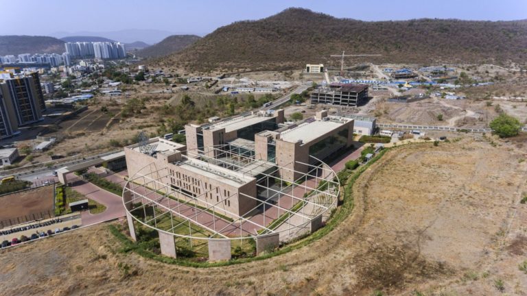 Hexaware Campus, Pune by RSP Design Consultants - ArchiSHOTS ...