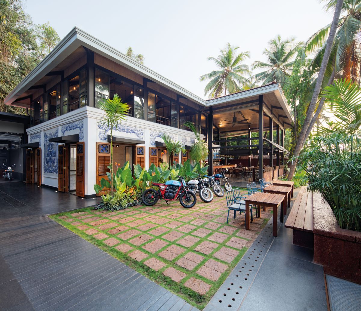 Royal Enfield Garage Café at Calangute, Goa, by Studio Lotus ...