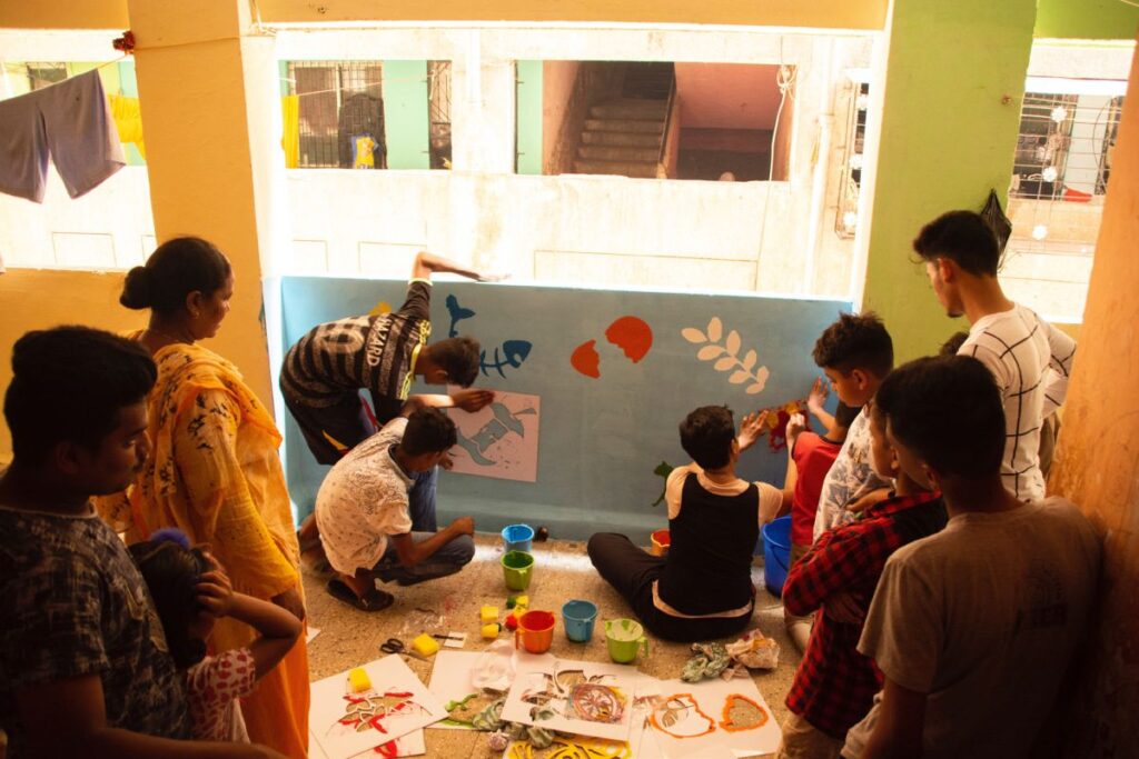 Can Waste Bring Communities Living in High Density Vertical Slums ...