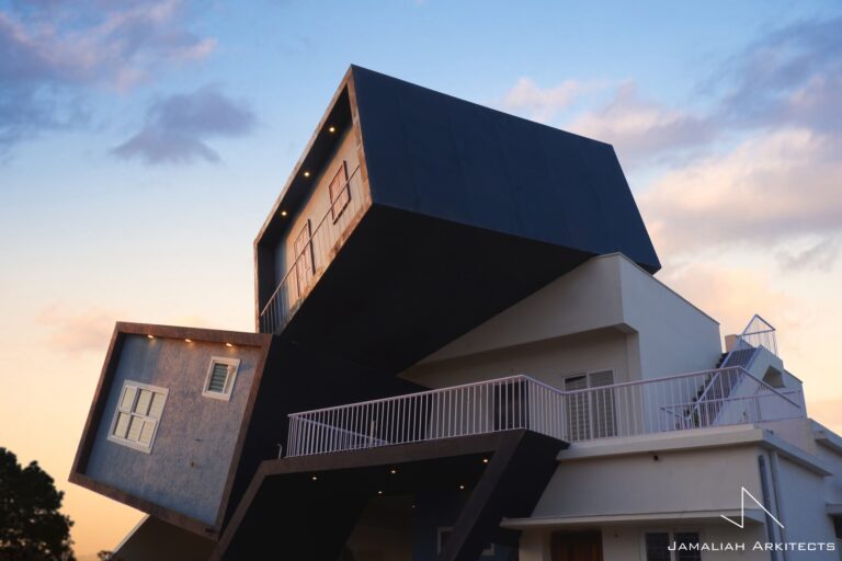 The Mud House - (Katchi Kothi) and Anangpur, Faridabad by Kamath Design ...