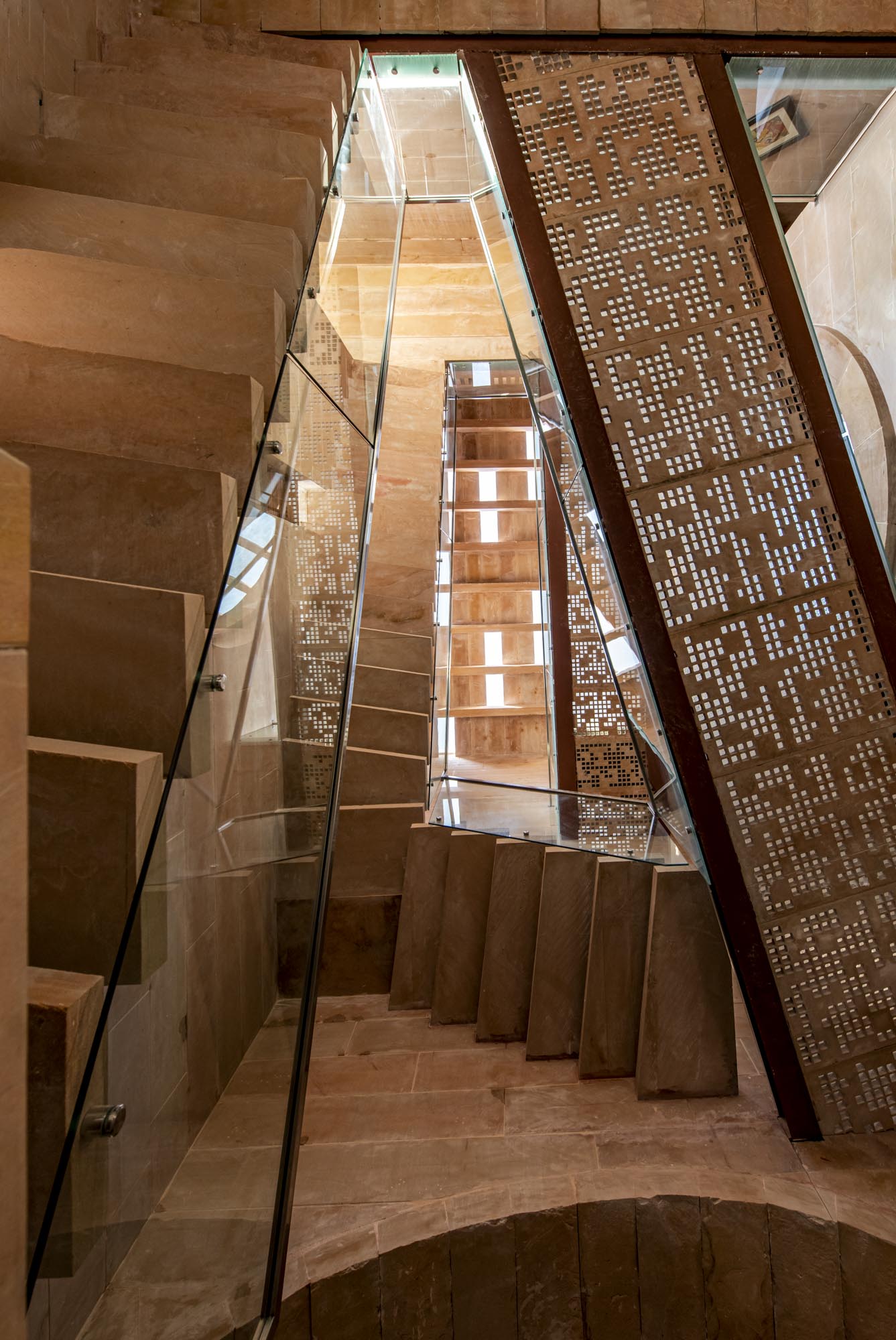 The House of Solid Stone, Jaipur, by Malik Architecture - ArchiSHOTS ...