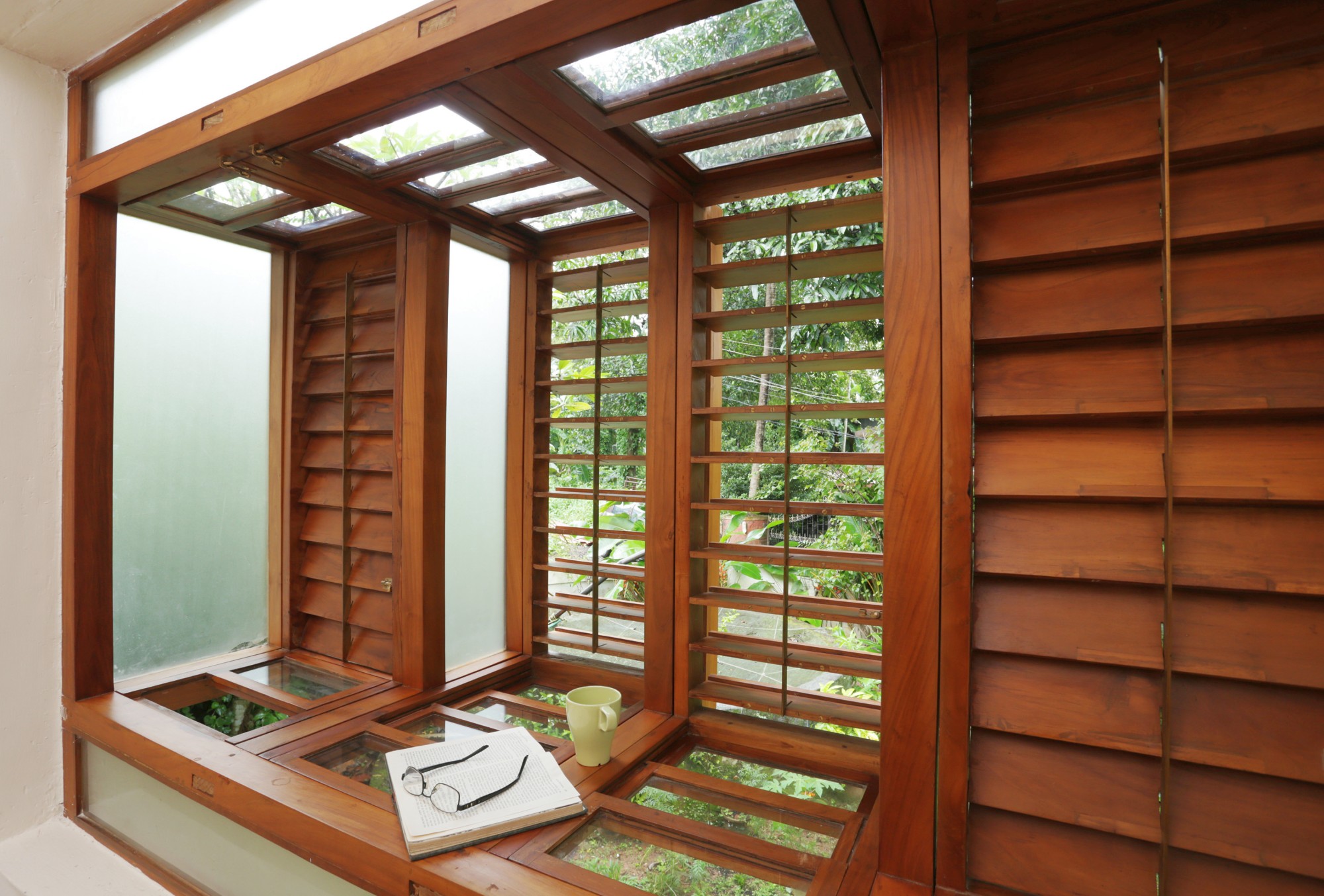 The Tropical Urban Window, Cochin, by [ar&de] - ArchiSHOTS ...
