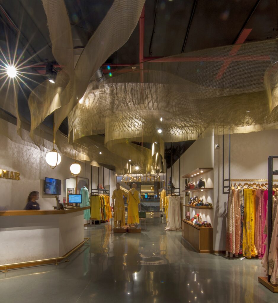Ritu Kumar Store, Palladium, Mumbai, by Studio Pomegranate - ArchiSHOTS ...