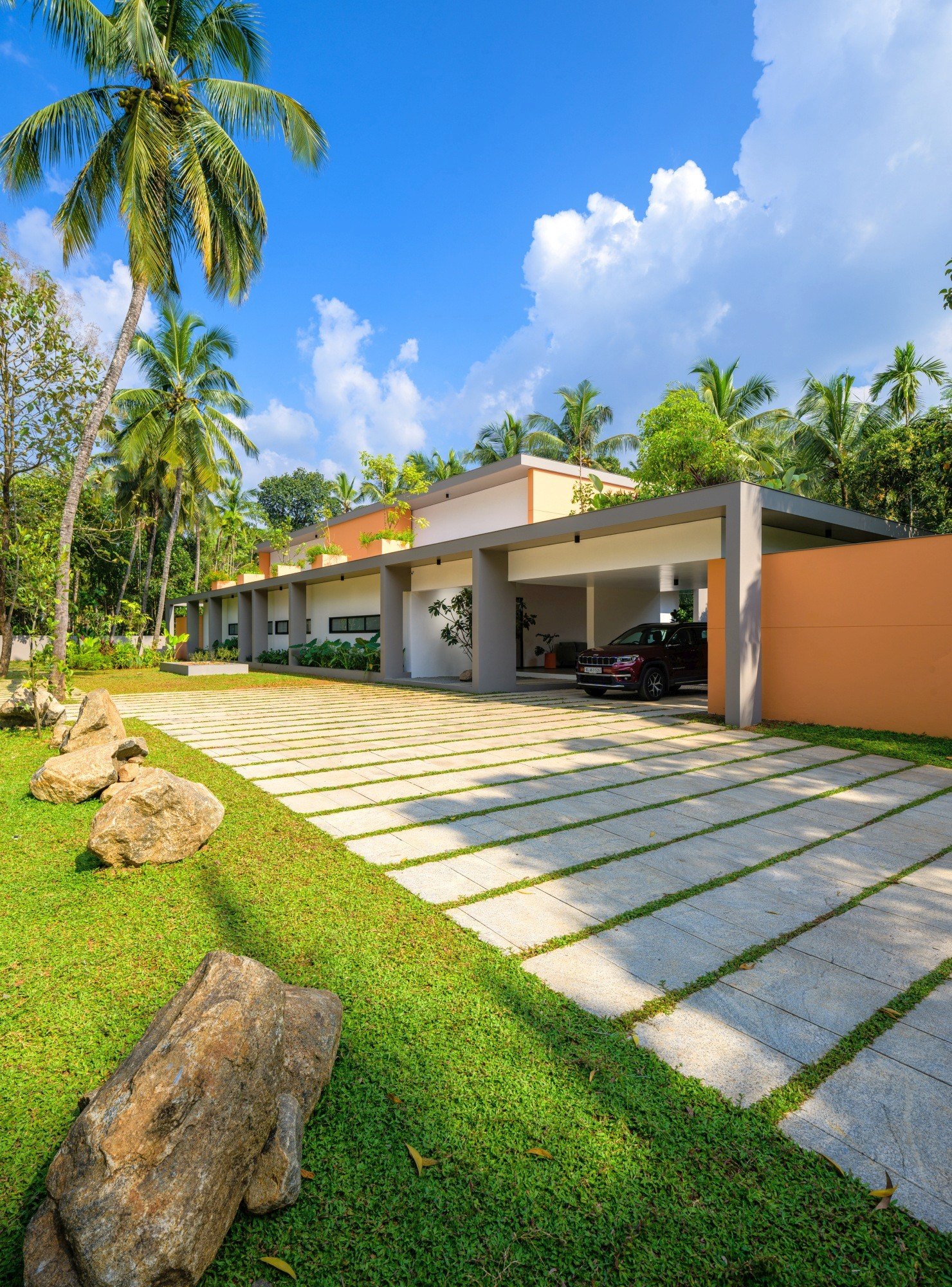 The Colour Burst House, Kerala, by LIJO.RENY.architects - ArchiSHOTS ...