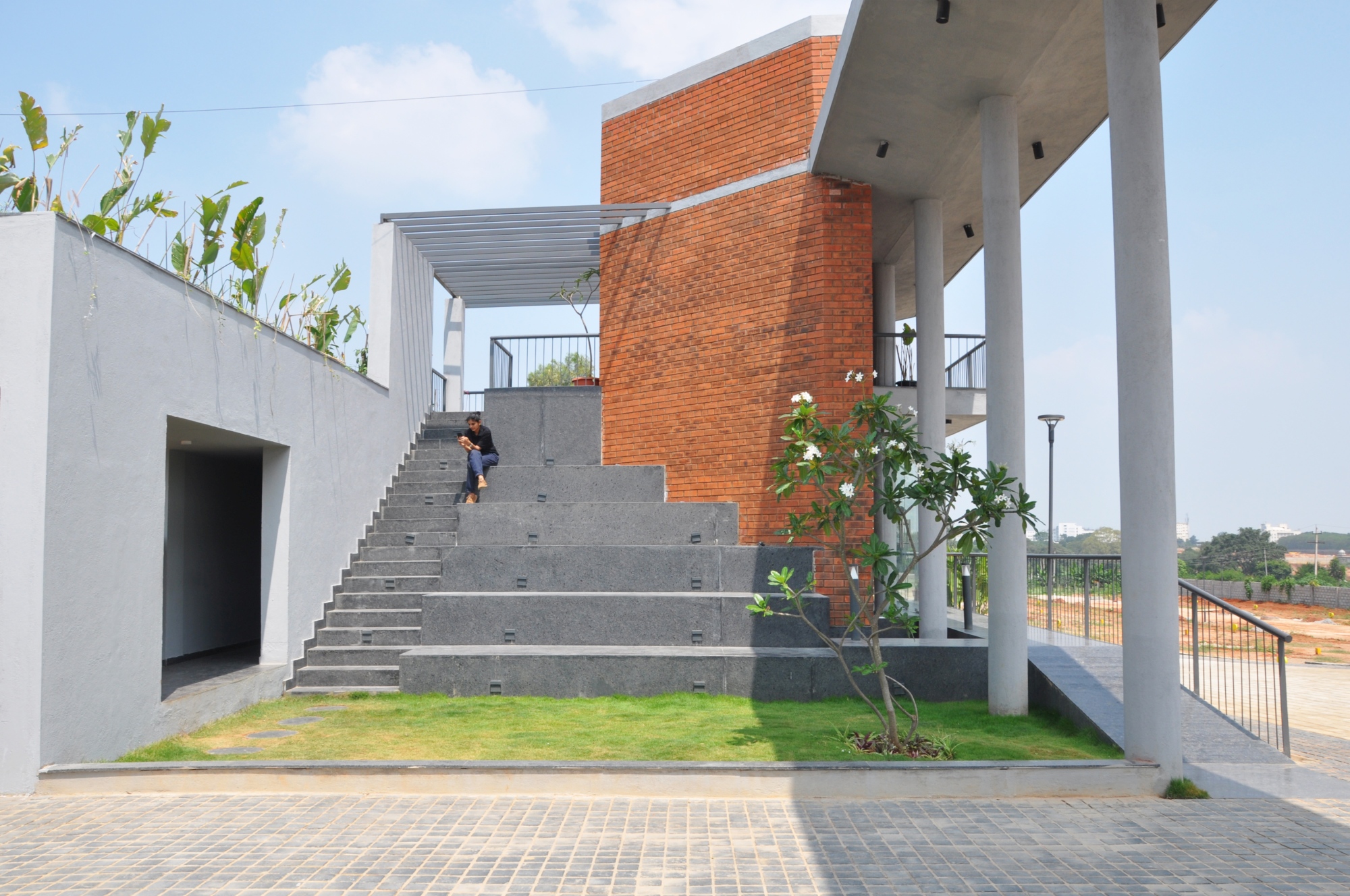 Multifunctional Entrance Pavilion by Samvad Design Studio - ArchiSHOTS ...