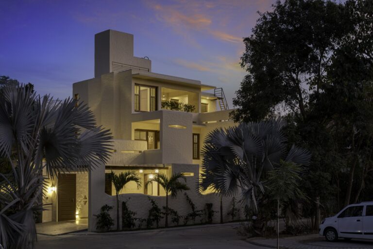 Casa Aum, Ahmedabad, India, by Mistry Architects - ArchiSHOTS ...